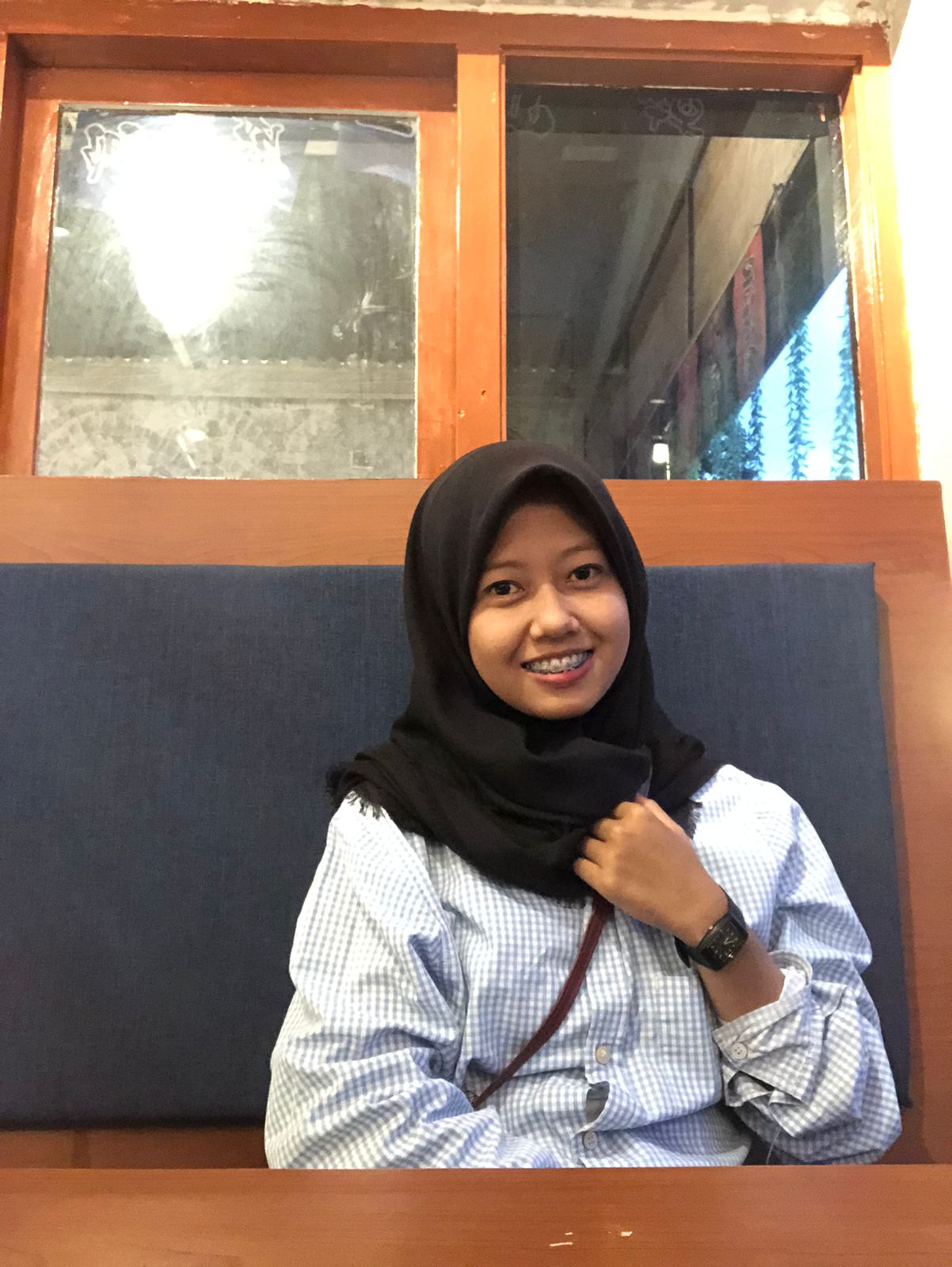 Fenomena Home Workers Di Banguntapan Bantul Bawa Yhola Raih IPK 4,00 | Universitas Negeri Yogyakarta